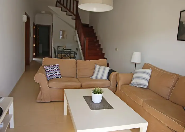 APARTAMENTO VILLA LAURA, PLAYA BLANCA (LANZAROTE)